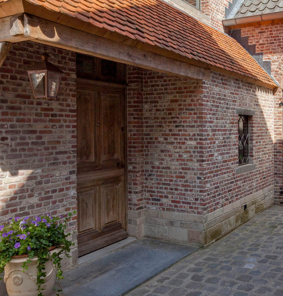 Old, antique and historic building materials for any project